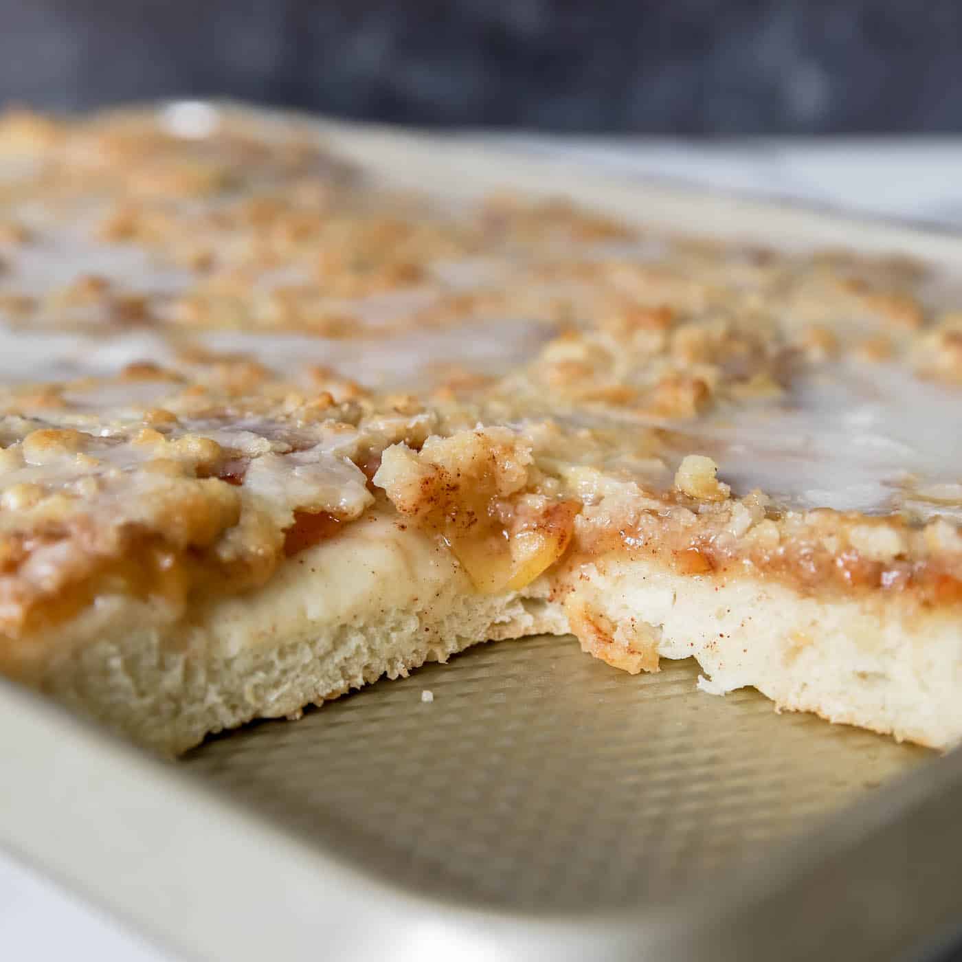 Apple Pizza Recipe - Comfort Food at Home