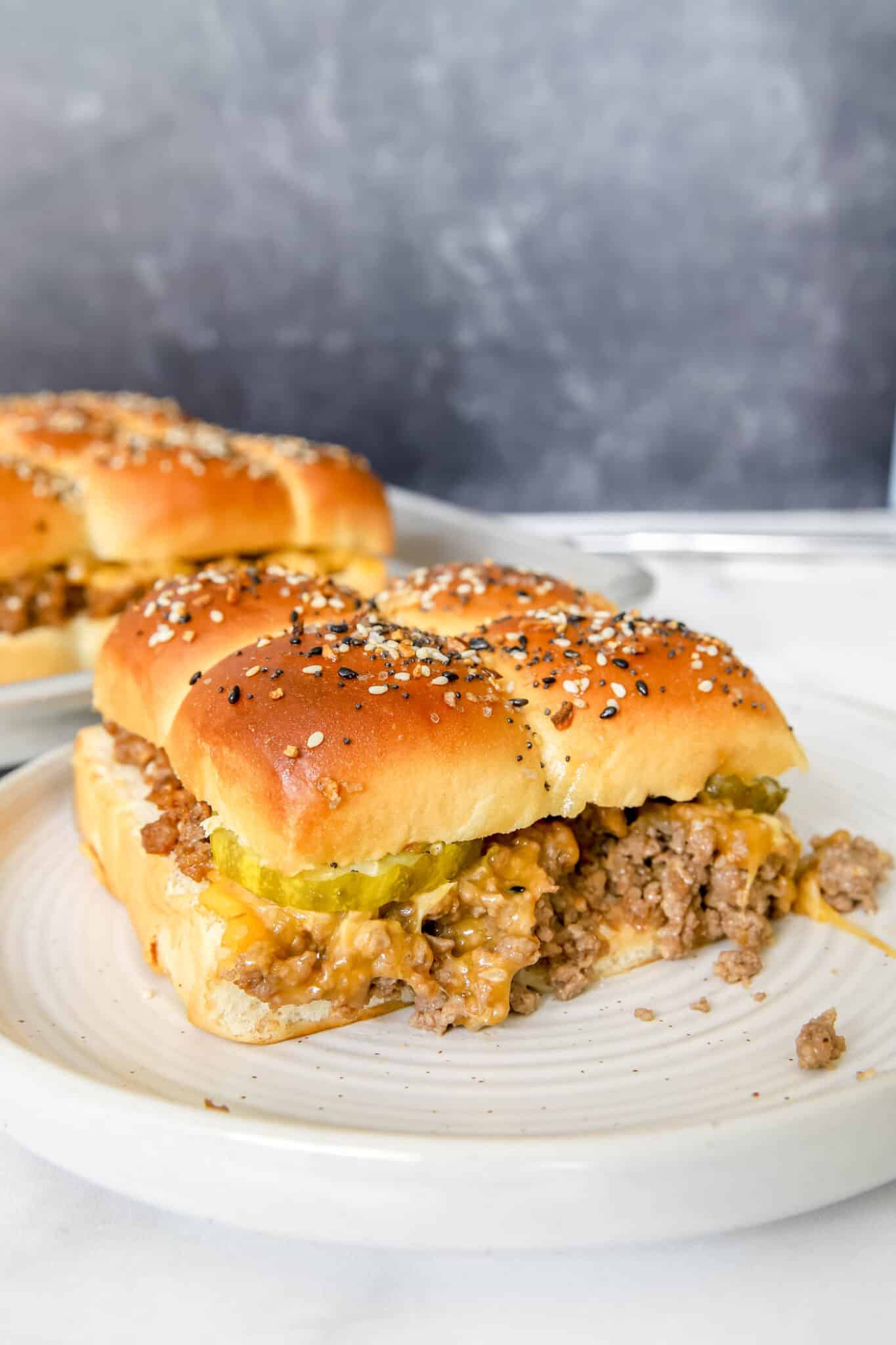 Cheeseburger Sliders - Comfort Food at Home